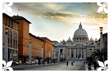 THE DOMENICO DELLA ROVERE PALACE